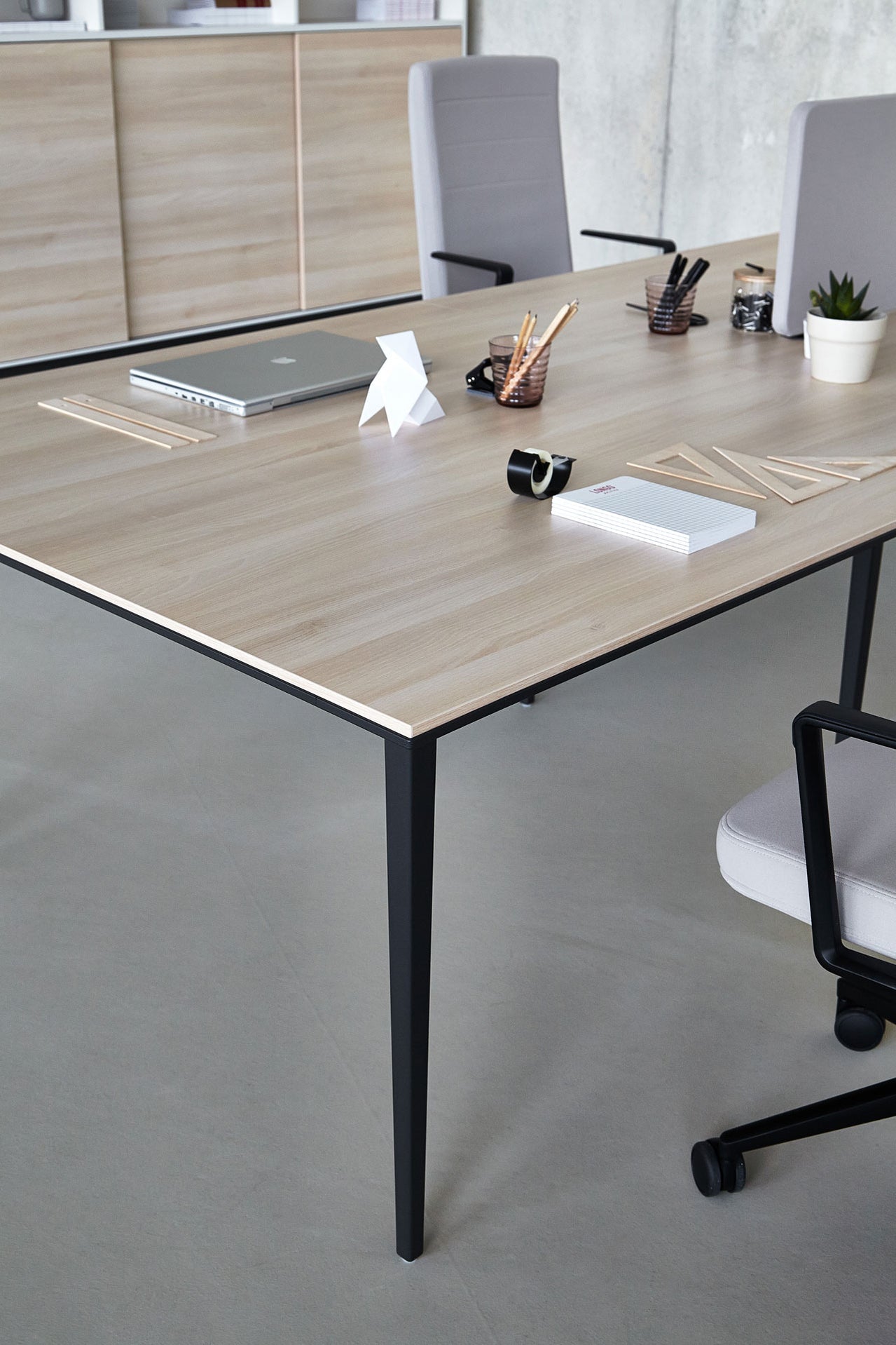 Longo Bench System — Loop Workplace Furniture